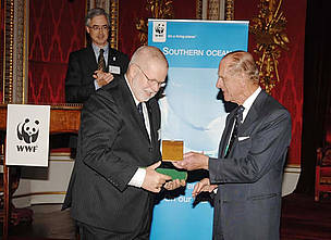 Southern Ocean guardian wins WWF conservation medal | WWF