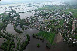 Flood plain failures lead to tragedy in Poland | WWF